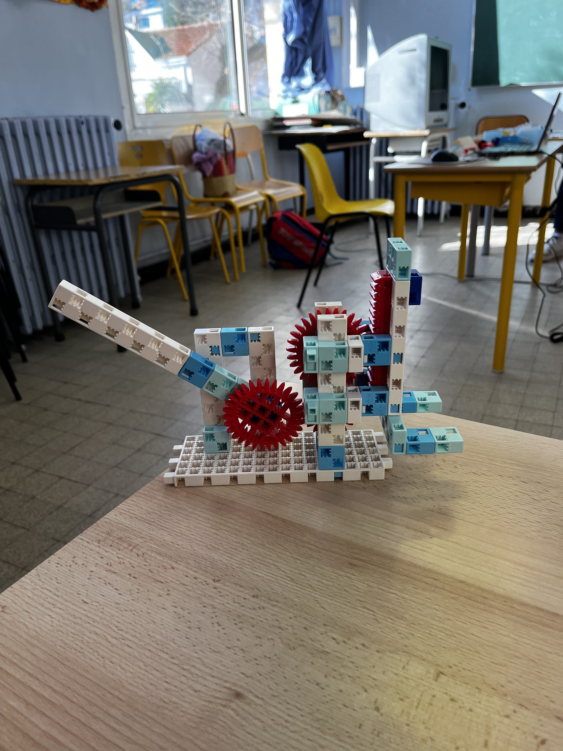 L’école des robots - Quoi de mieux qu’apprendre la robotique en s’amusant